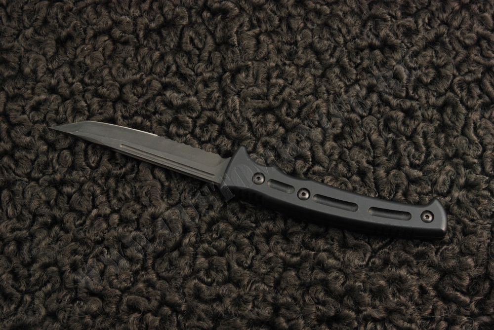 Кастомный нож Razorback